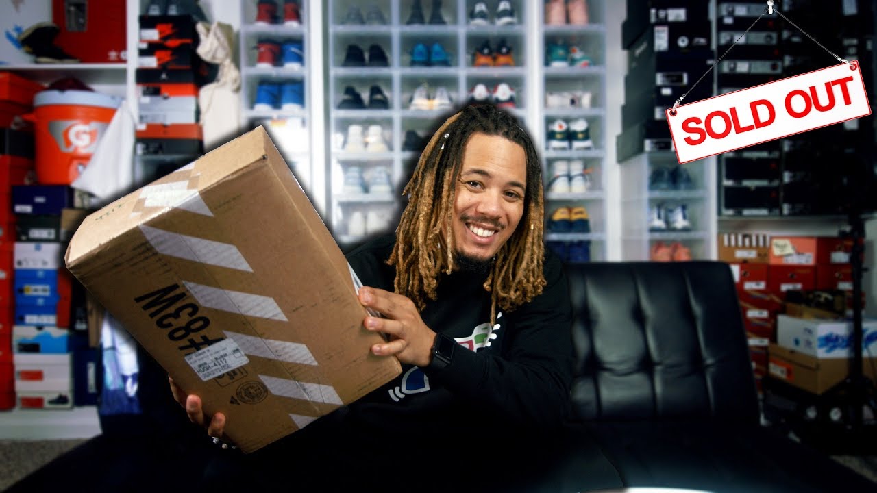 THESE WERE SOLD OUT EVERYWHERE IN STORES BUT ARE SITTING ONLINE ...