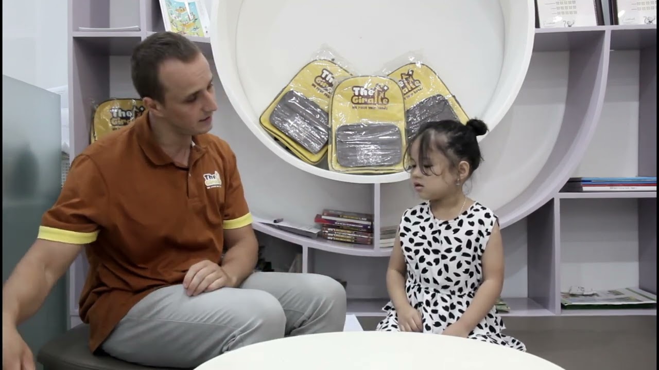 Kindy 12 - 18.8 Emily - YouTube