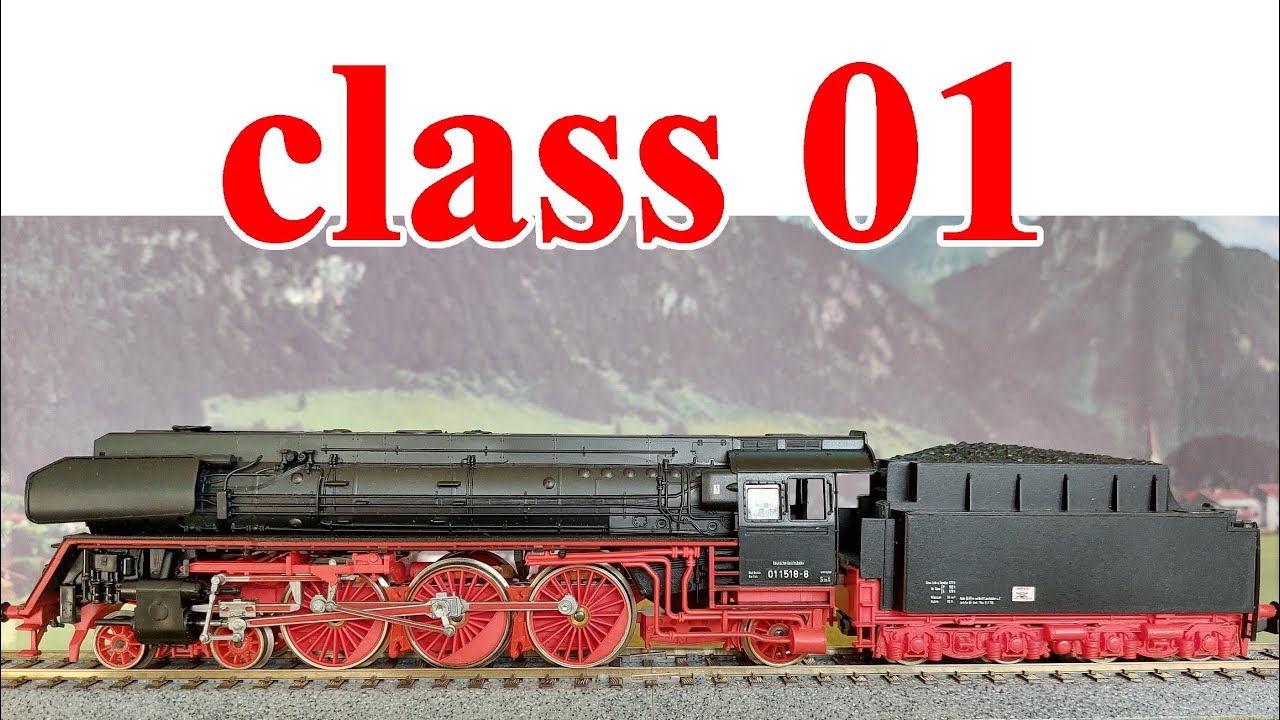 DR class 01 steam locomotive - gauge H0 - model and reality - YouTube