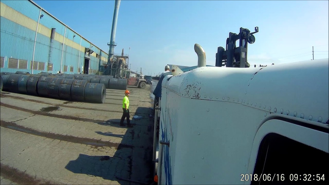 Cummins M11 Hauling a 58K Steel Coil Suicide - YouTube