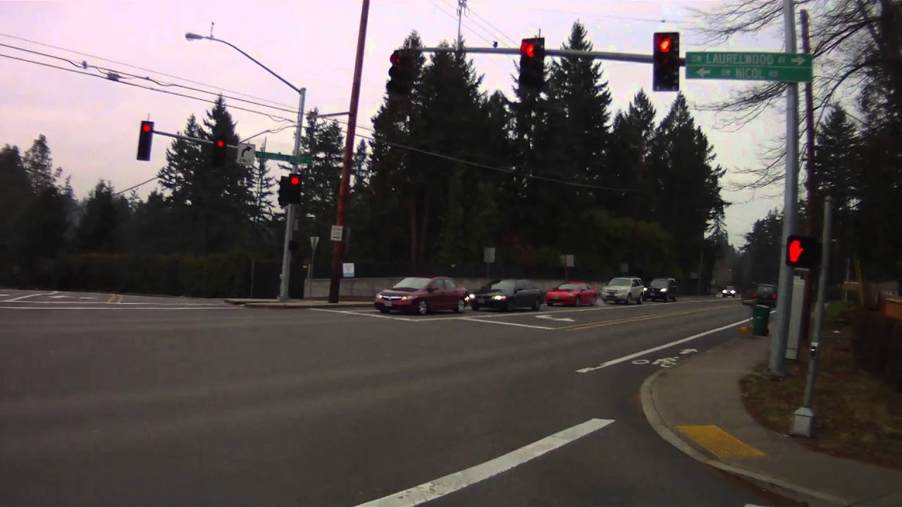 Traffic Signal Fails to Detect Bicycle - YouTube