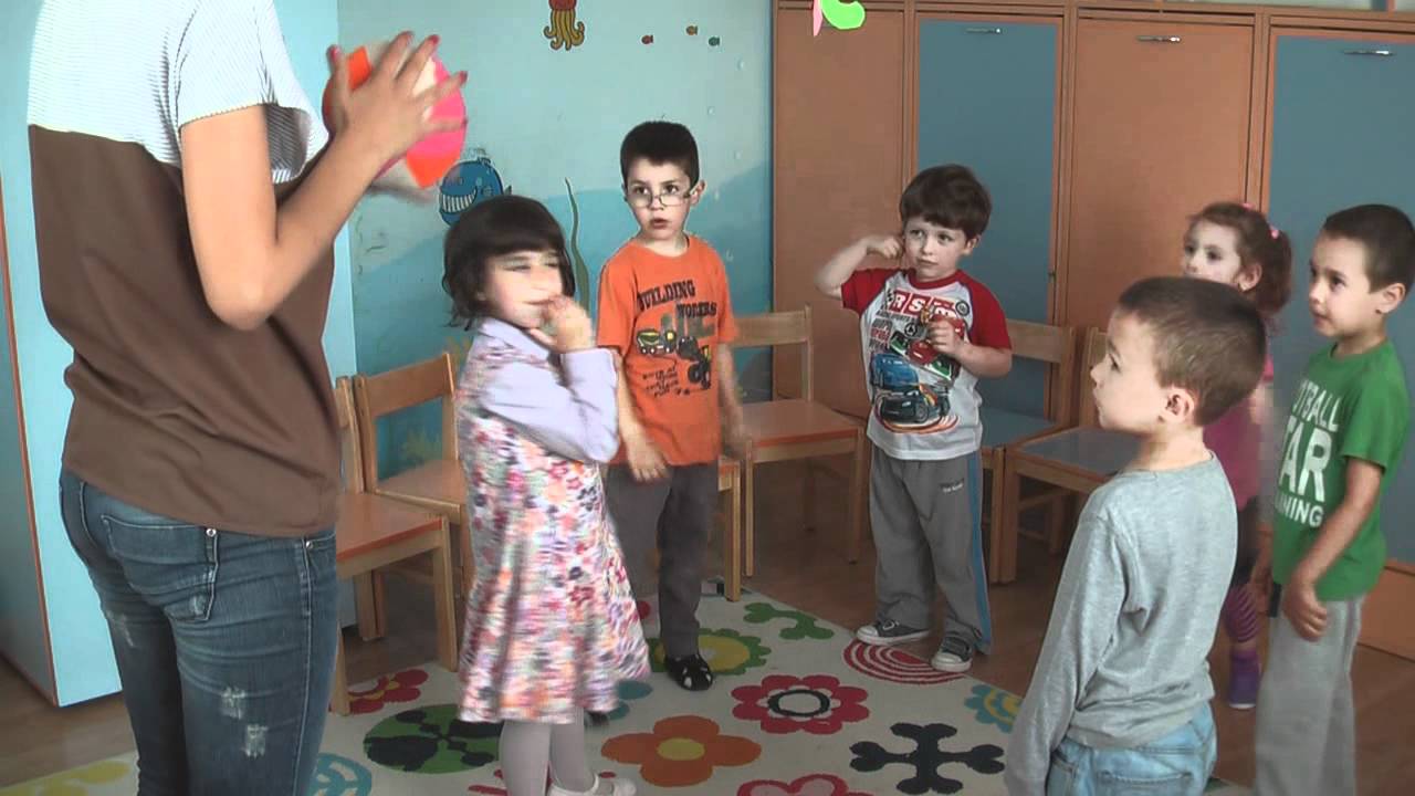 amicii engleza incepatori grupa II mai 20127 - YouTube