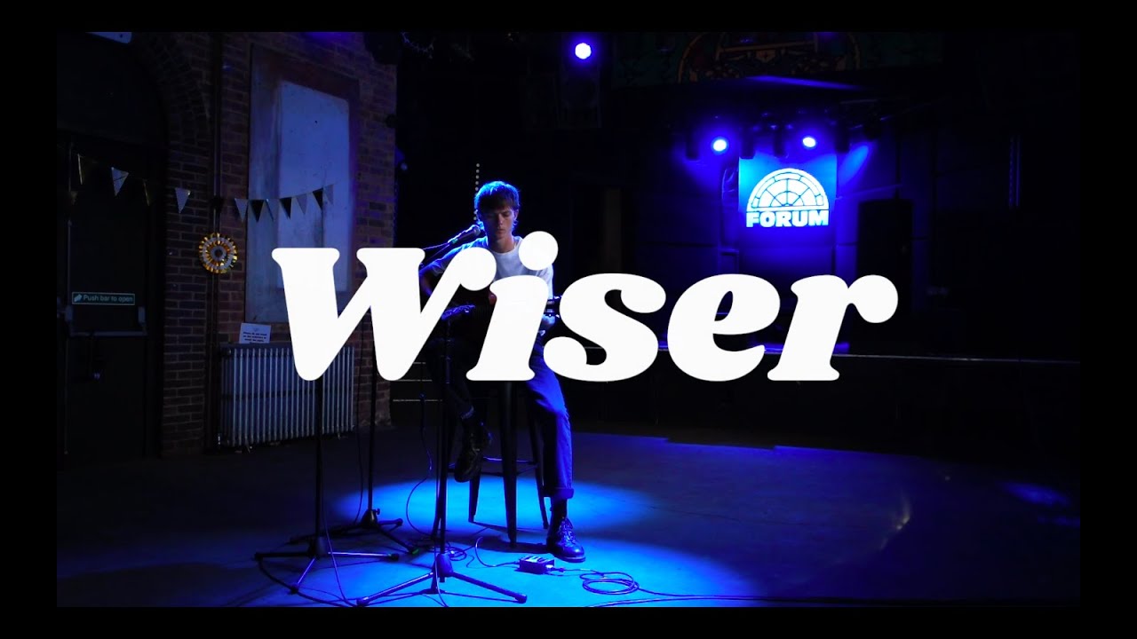 James Wood - Wiser (Live from the Tunbridge Wells Forum) - YouTube