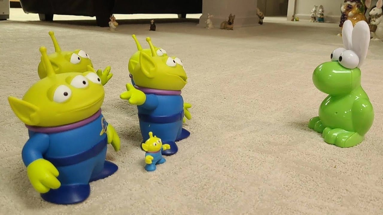 Alien Adventure: The Easter Bunny - YouTube