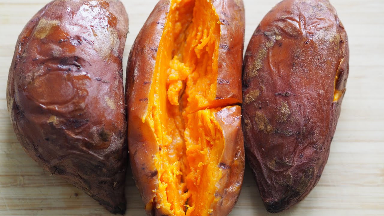 The sweetest, creamiest Japanese Roasted Sweet Potatoes - Yakiimo - YouTube
