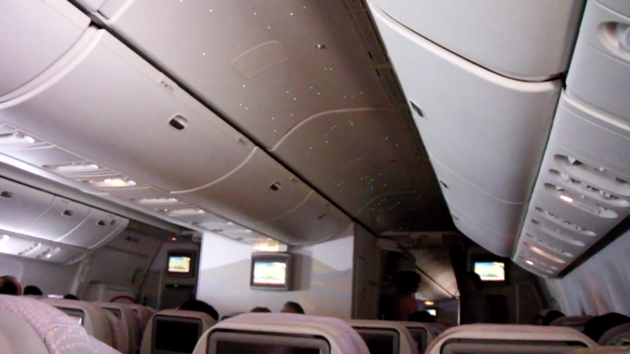 Emirates Flight EK 44 Boeing 777-300ER - Economy Class - Frankfurt ...