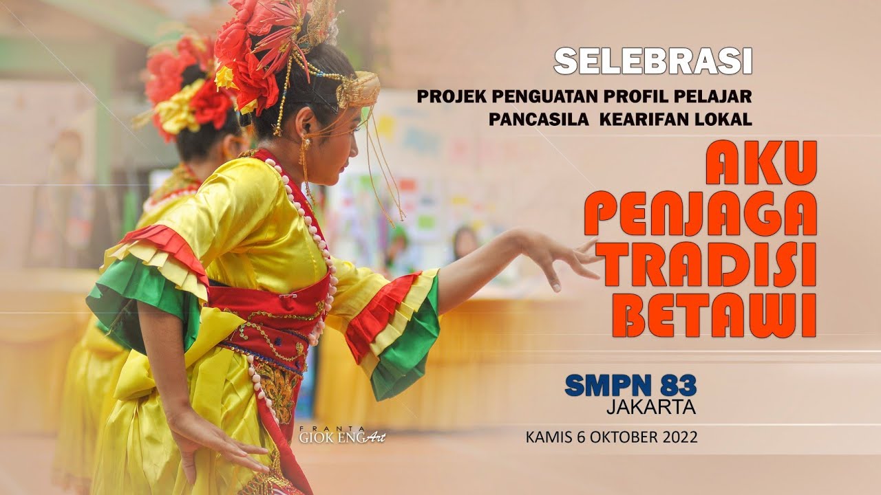Aku penjaga tradisi betawi. prosesi palang pintu, tari lenggang Nyai ...