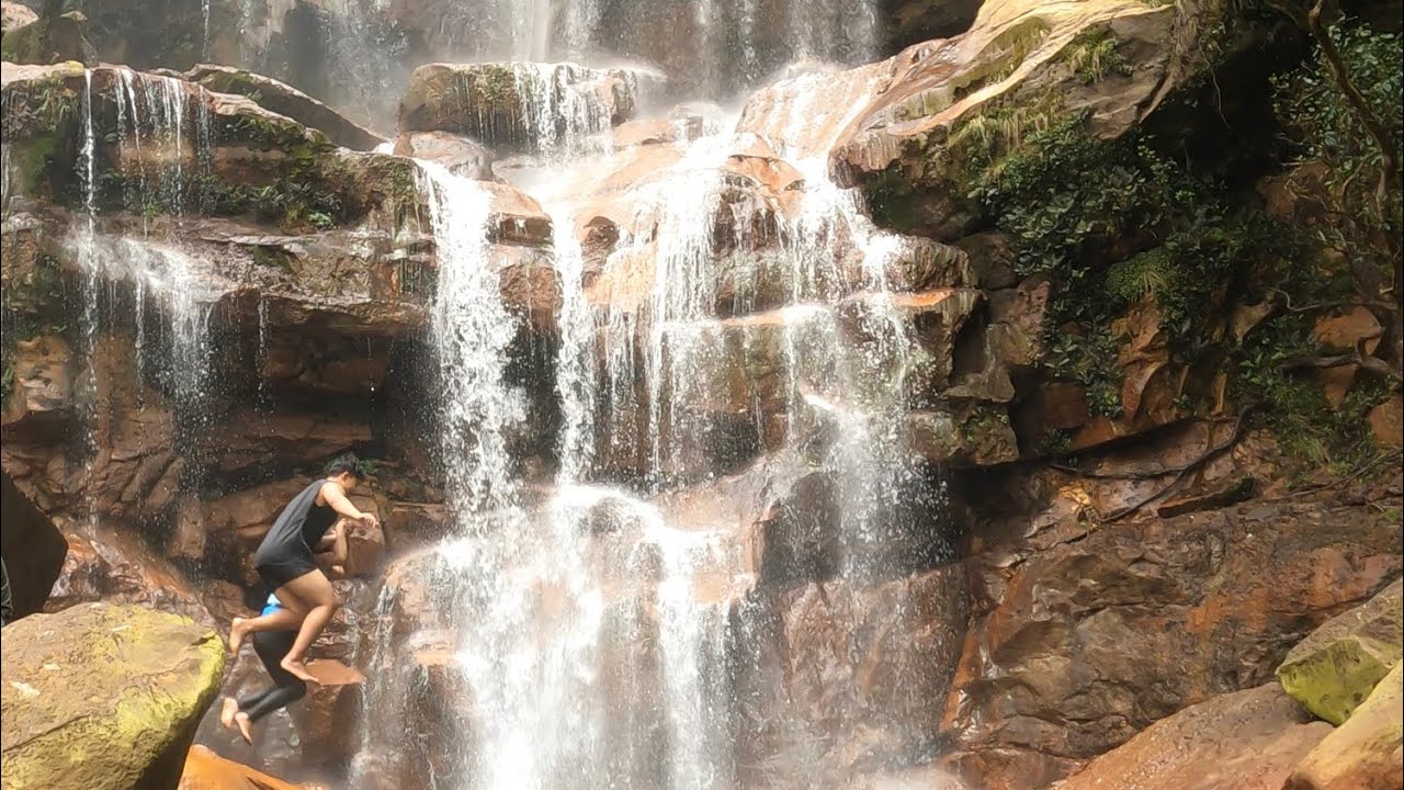 PRUT WATERFALL (MEGHALAYA) - YouTube