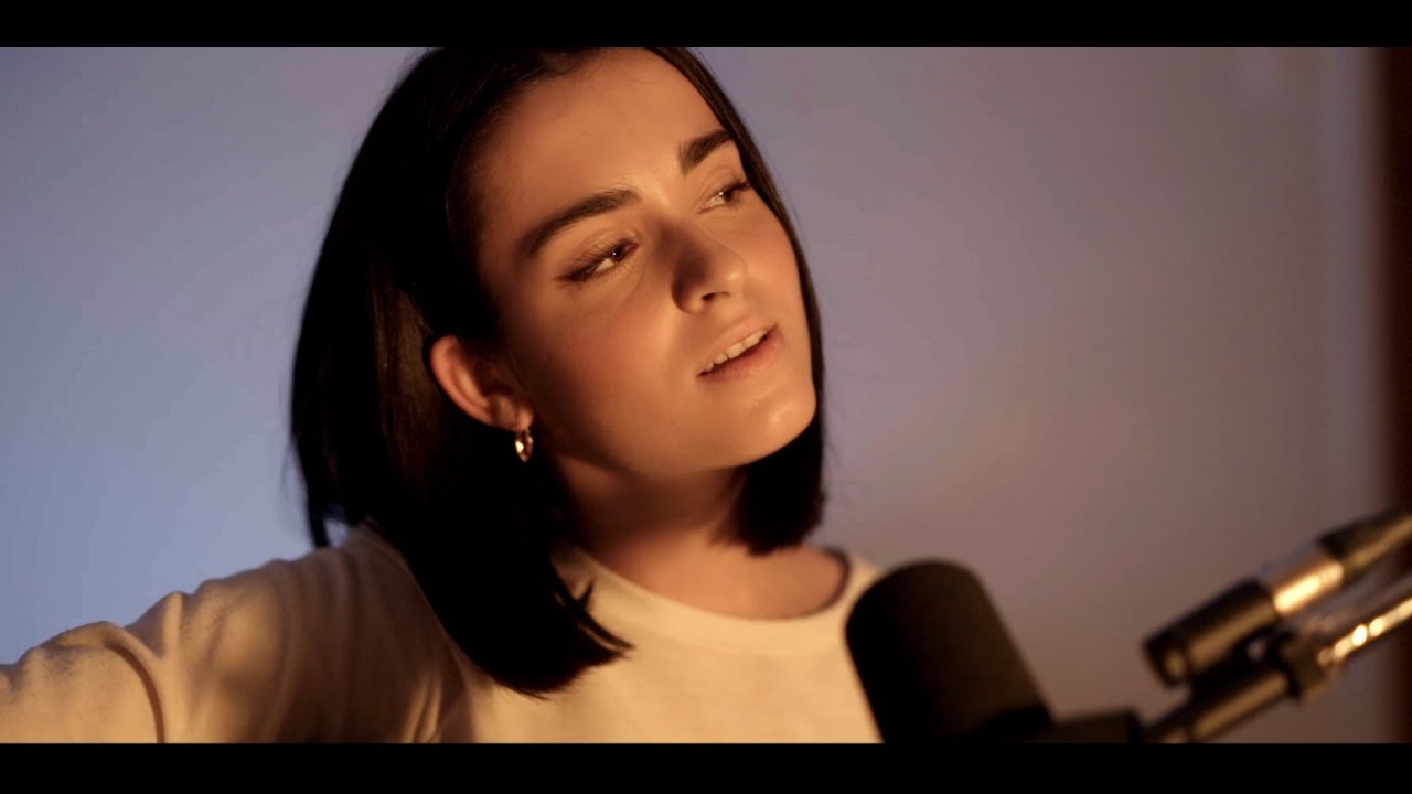 Ariane Morin - John (Version Acoustique) - YouTube