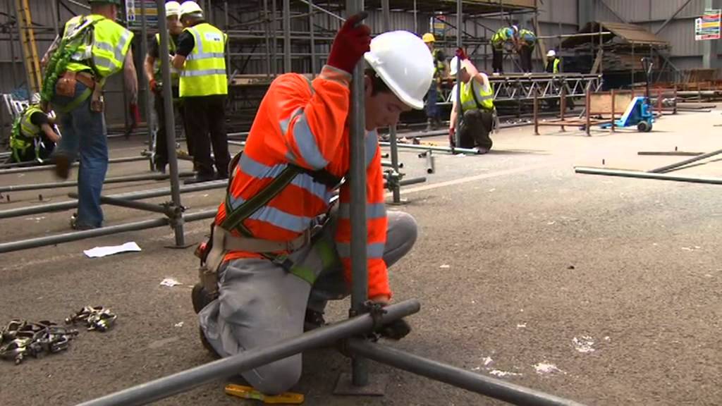 Michael - Scaffolding Apprentice - YouTube