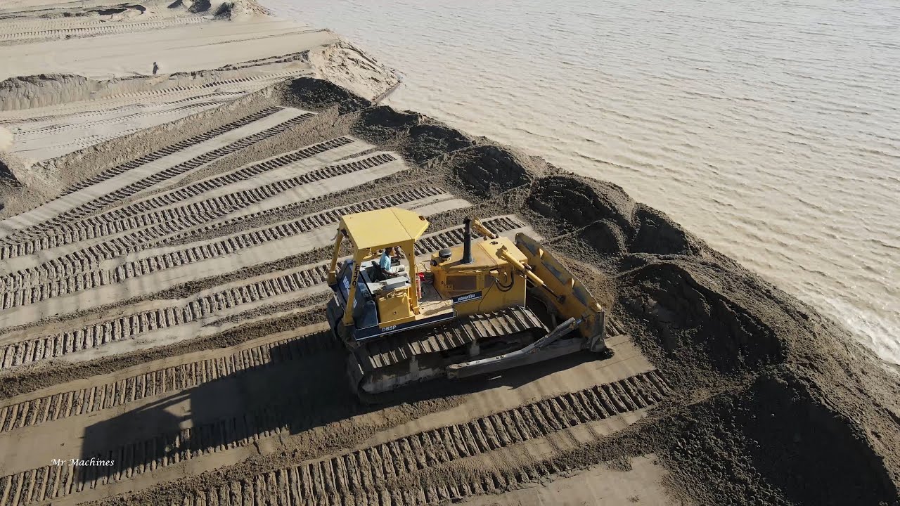 Massive Sand Filling Processing Heavy KOMATSU Dozer Push Removing ...
