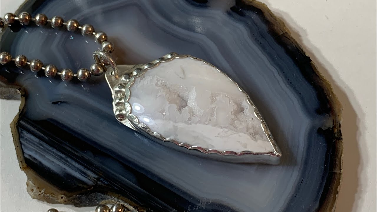 Snow Agate with Druzy Caves in SS - YouTube