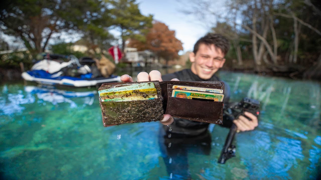 Found 2 Wallets Lost in Hospital Hole!! (130ft deep) - YouTube