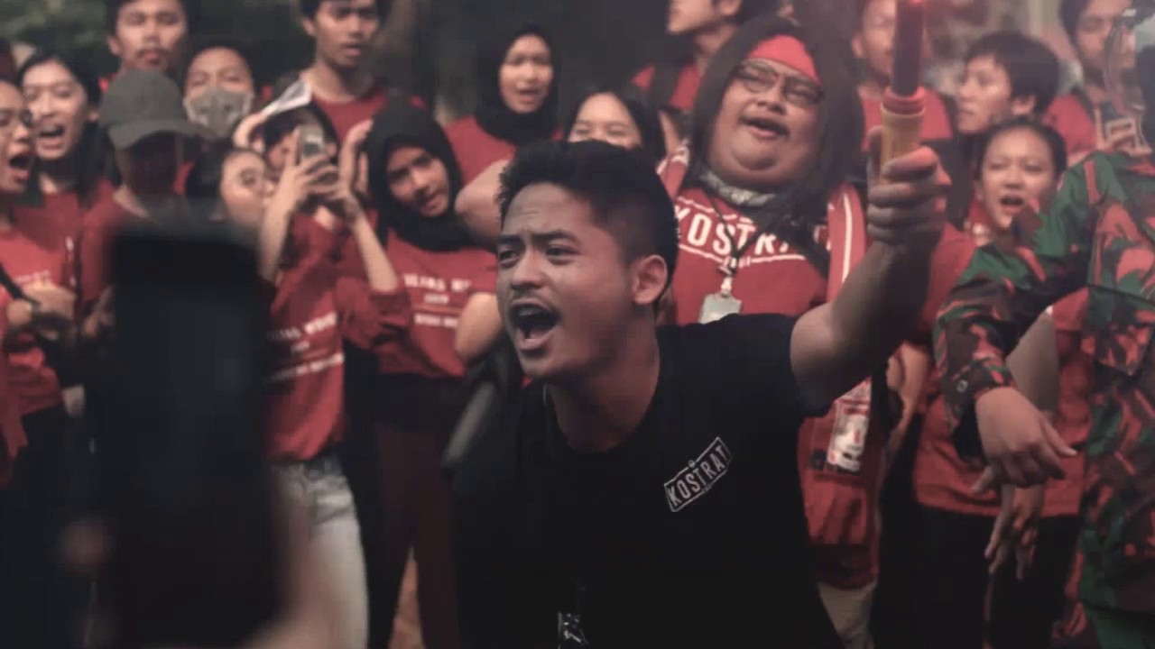 KOSTRAT FH UI - Na Na Na (Terus Dukung FH UI) - YouTube
