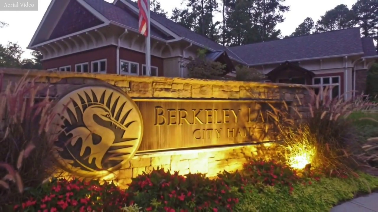 BERKELEY LAKE, Berkeley Lake GA 30096, USA - YouTube