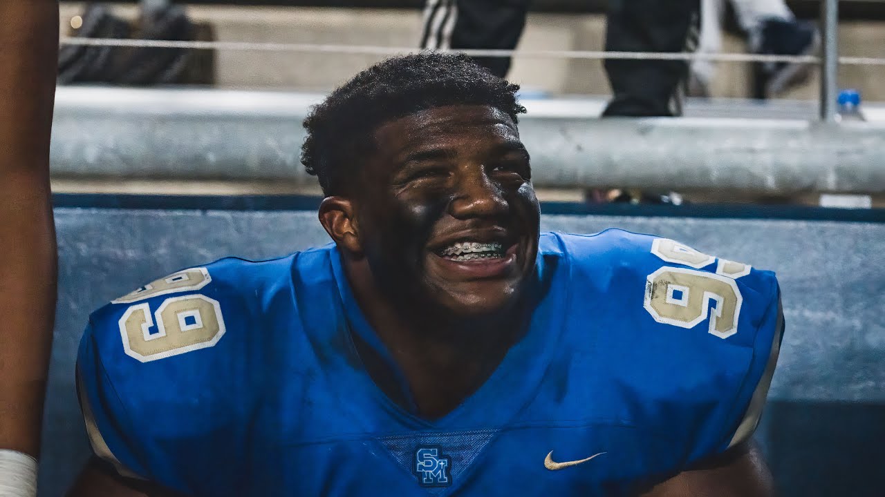 Game Day Vlog With “Teen Hulk” |Q&A|Pt:2 …What is Tyler Parker Favorite Pregame Song - YouTube