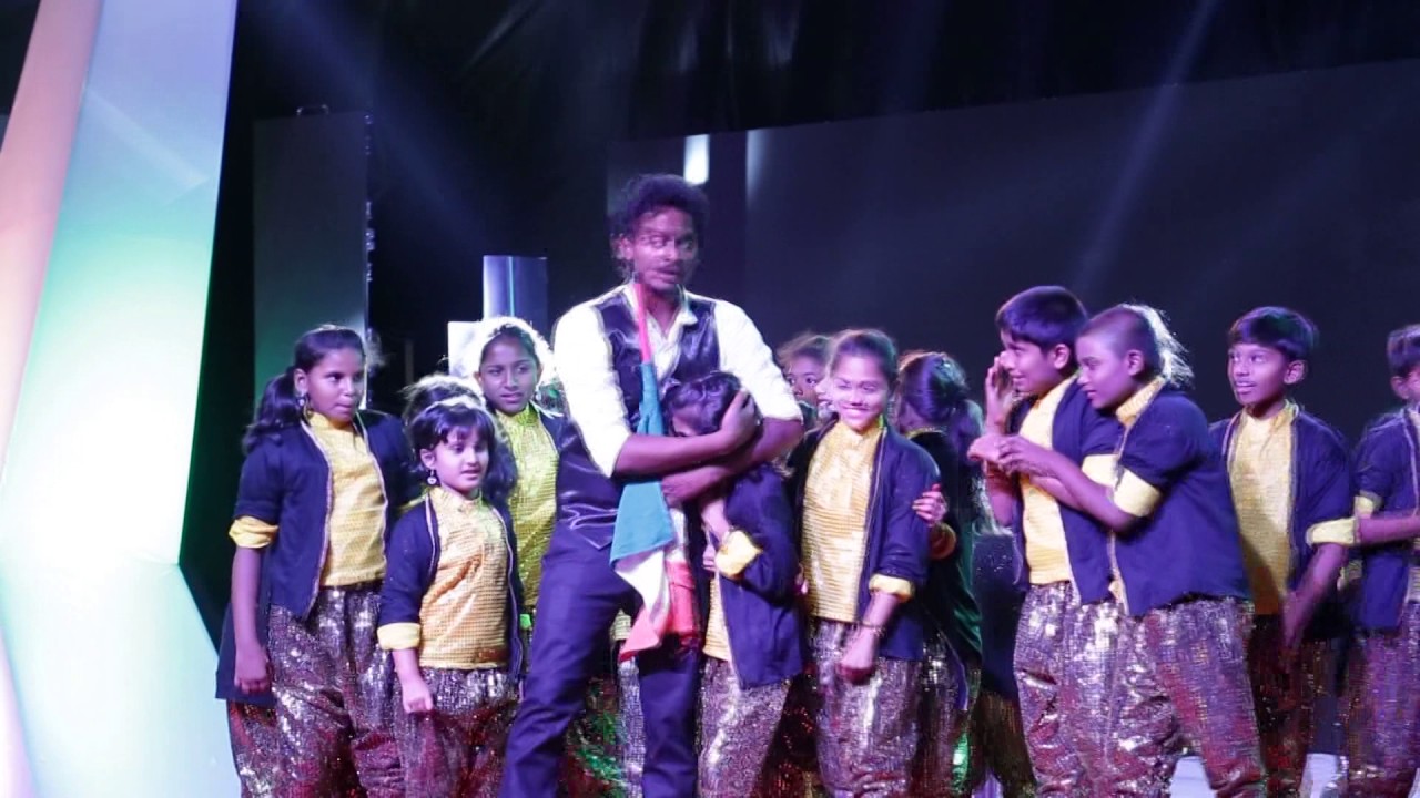 R. R. INTERNATIONAL SCHOOL 1’st Year ANNUAL DAY CELEBERATION 2017 - YouTube