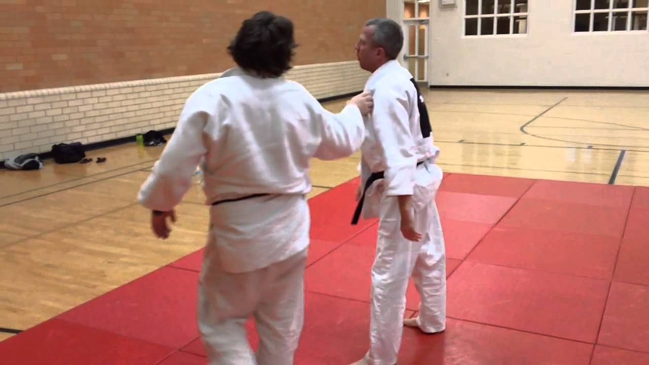 Knee Drop Seoi Nage to Juji Gatame - YouTube