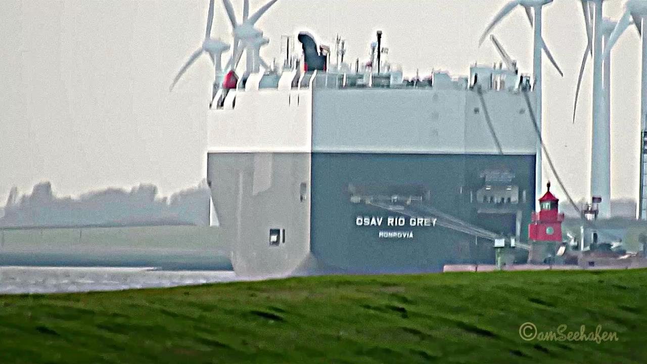 car carrier CSAV RIO GREY A8UC7 IMO 9494905 Emden RoRo cargo seaship ...
