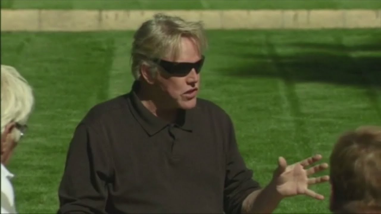 WWE Legends House: Roddy Piper on Gary Busey - YouTube