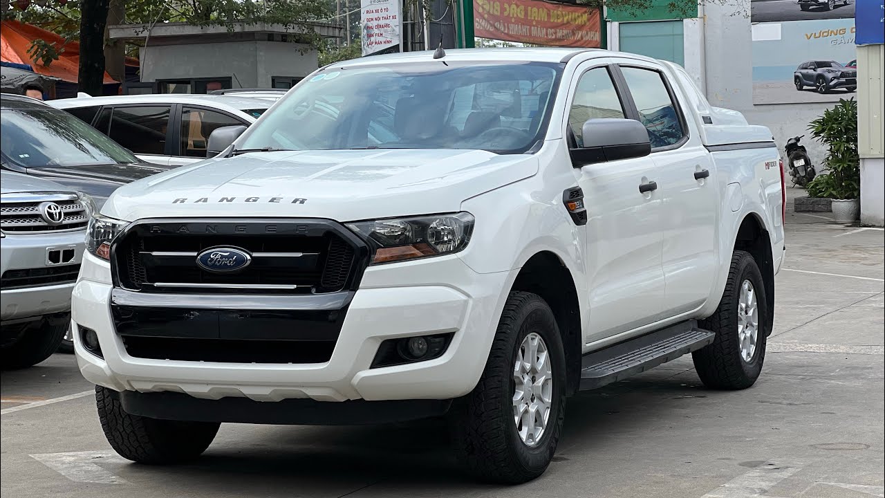 Ford Ranger XLS 2017 nhập khẩu, lăn bánh 11v km. Tầm tài chính hơn 4 ...