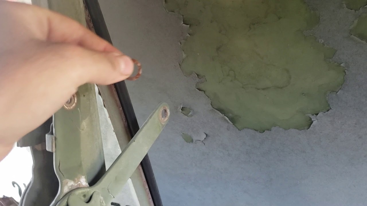 Orientation and installation of windshield adjustment supports. - YouTube
