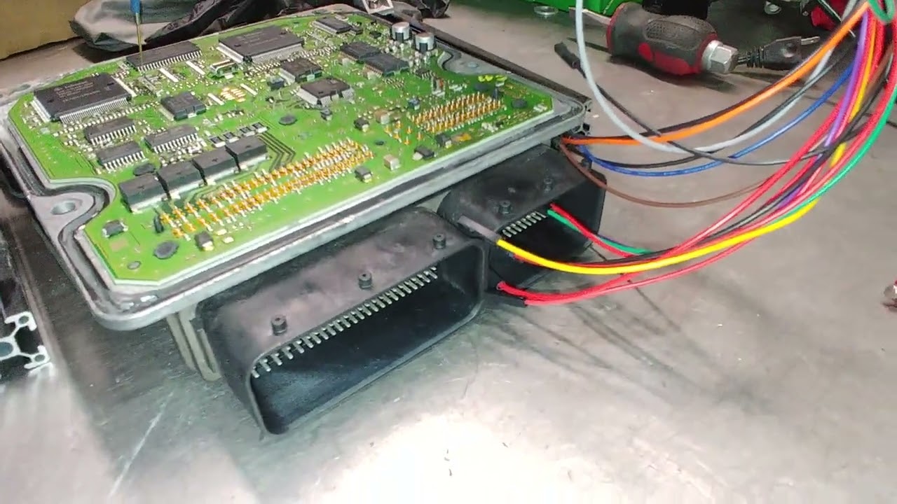 Mercedes Ecu sim4l ke read. Odczyt sterownika. - YouTube