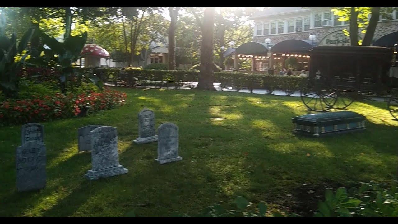 Kennywood...Phantom Fall Fest Early Decorations...Open extra weekdays ...