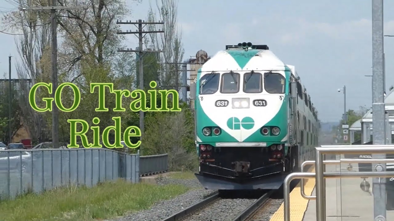 Toronto Commuter GO Train Barrie Line Ride from Downsview Park to Union ...