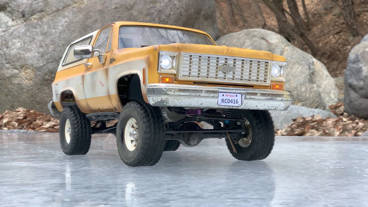 1/10 Scale RC Car : RC4WD Chevrolet K-5 Blazer Ice roads Driving #12 ...