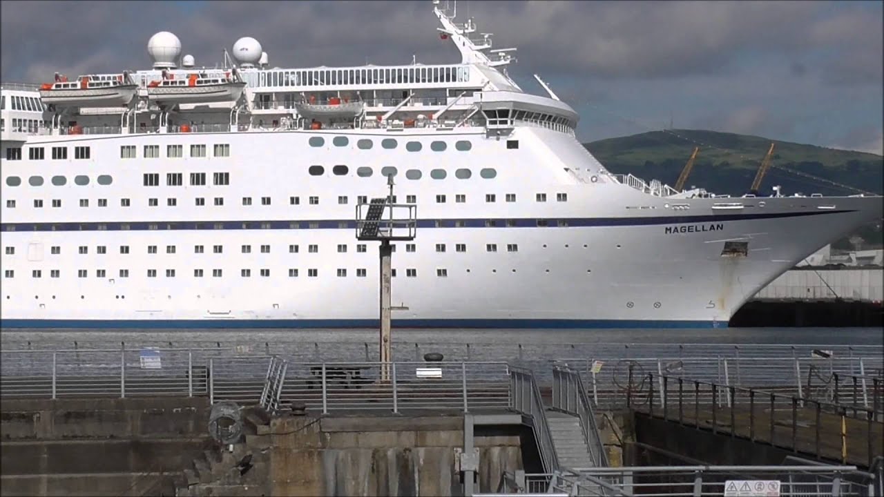 The cruise ship MAGELLAN arrives into Belfast - YouTube