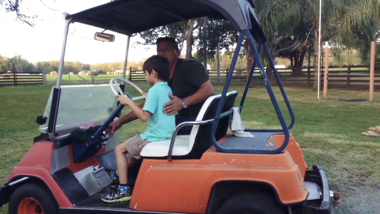 FUN GOLF CAR RIDE At The Friends Birthday Party - YouTube