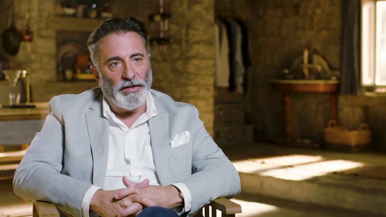 MAMMA MIA! 2 Here We Go Again "Cienfuegos" Andy Garcia On Set Interview ...