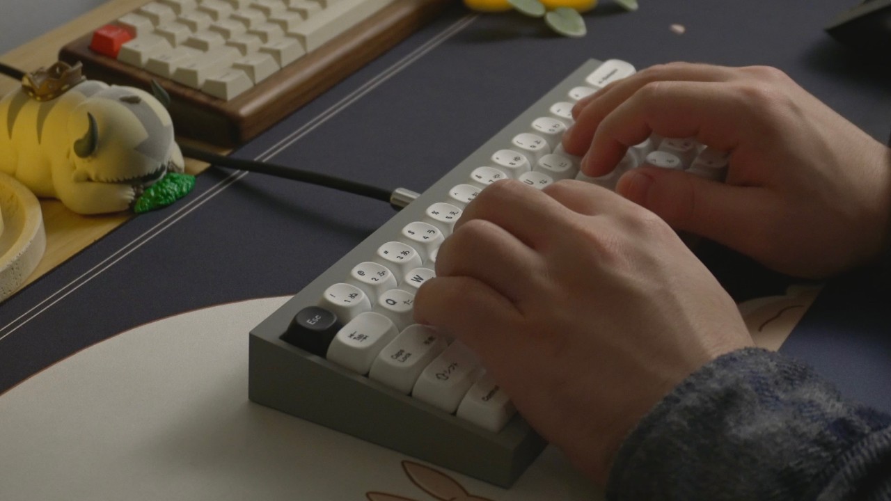 ASMR ~ 1h Deep & Relaxing Keyboards Typing Sounds - YouTube