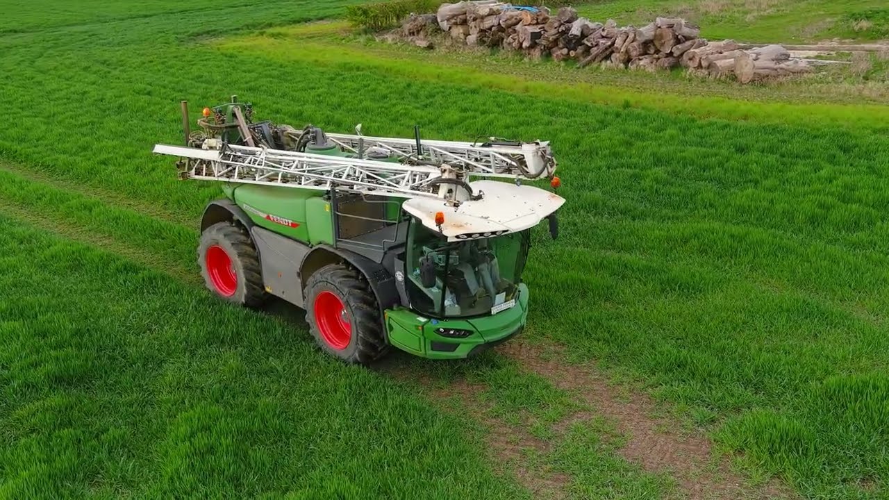 Fendt Rogator 655 Crop Sprayer - United Kingdom - YouTube