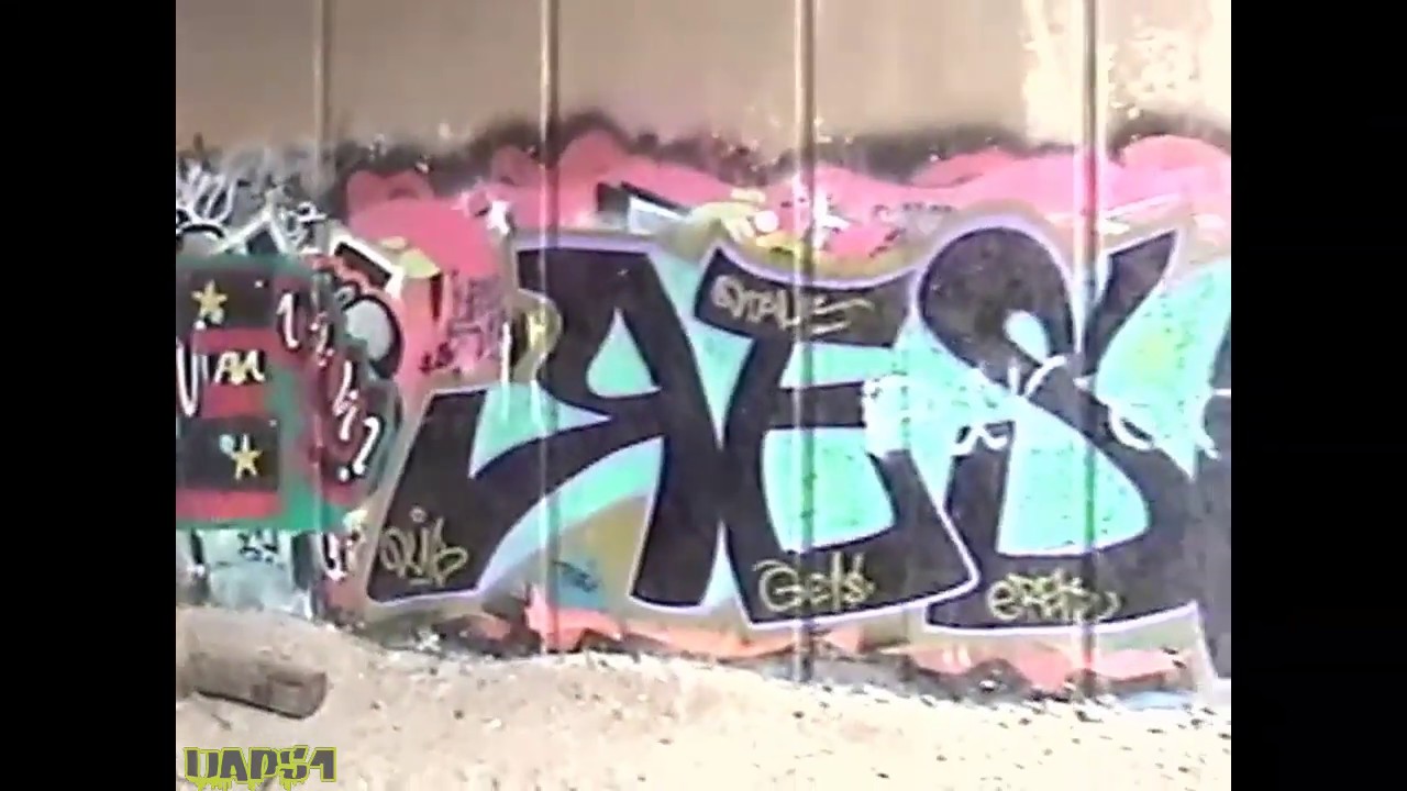 Milwaukee Graffiti North And South 2 - YouTube