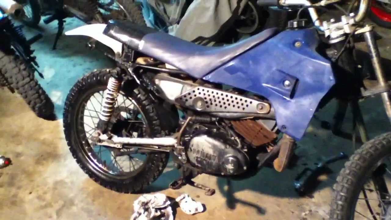 Yamaha RT 100- Blown Crankshaft Seal - YouTube