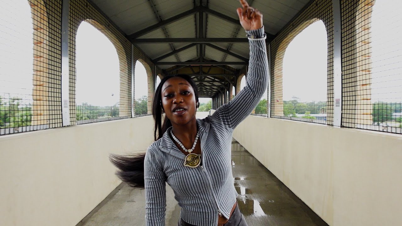 Whim Whamiee (Freestyle) x TWIN (Music Video) - YouTube