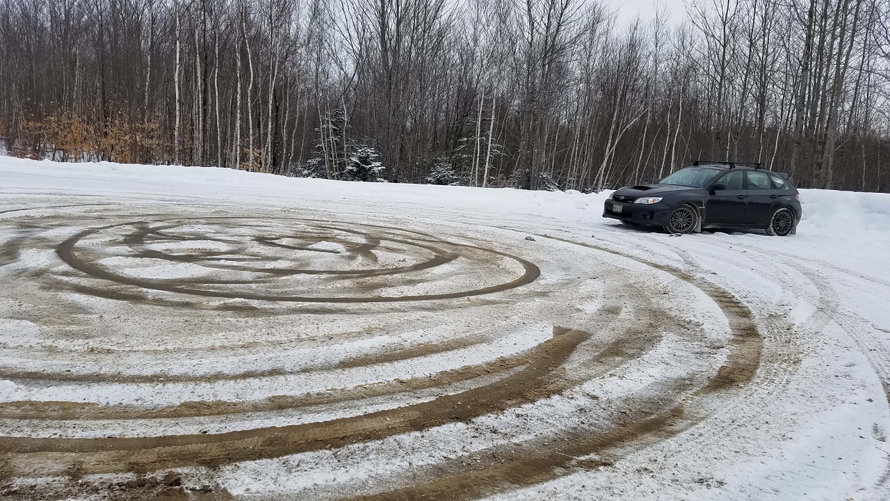 Subaru WRX Snow Donuts - YouTube