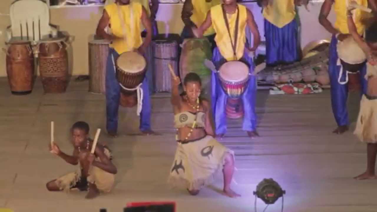 Elon and Africa Alive Dance Company tours Ghana 2014 - Director, Jason ...