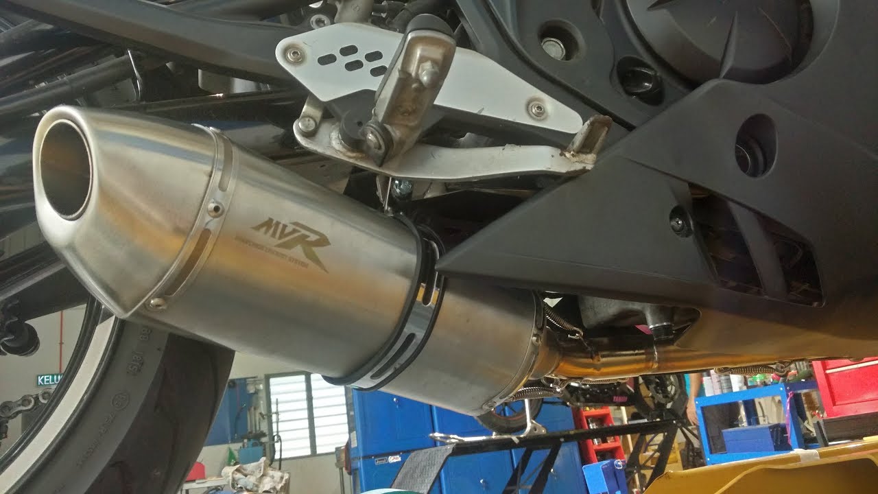 Kawasaki Er6 Full system - YouTube