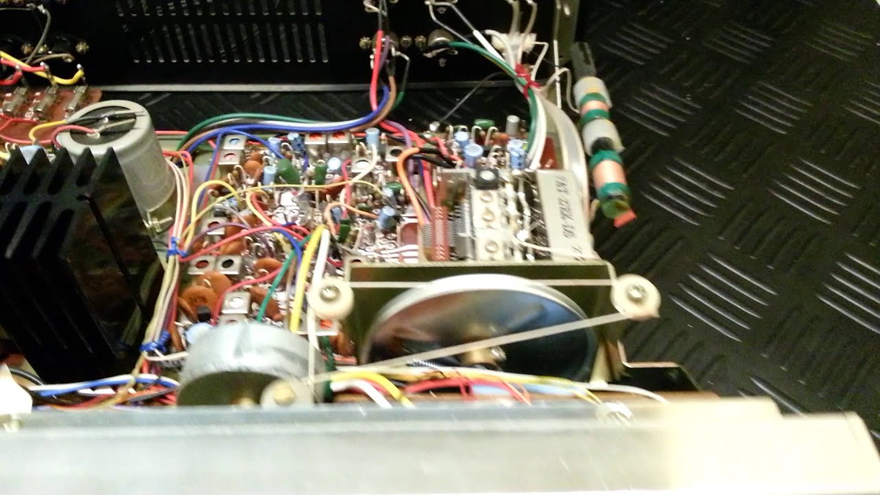 Rank Arena R1020 - under the hood - YouTube