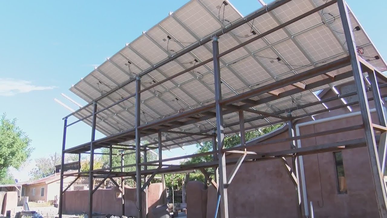 Albuquerque man builds solar farm on property - YouTube