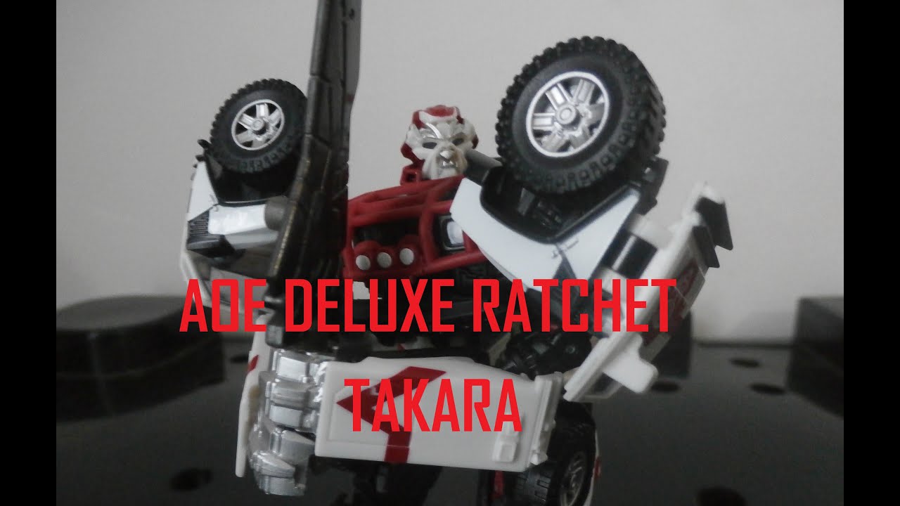Review Transformers AOE Deluxe Ratchet (Takara) pt-br - YouTube