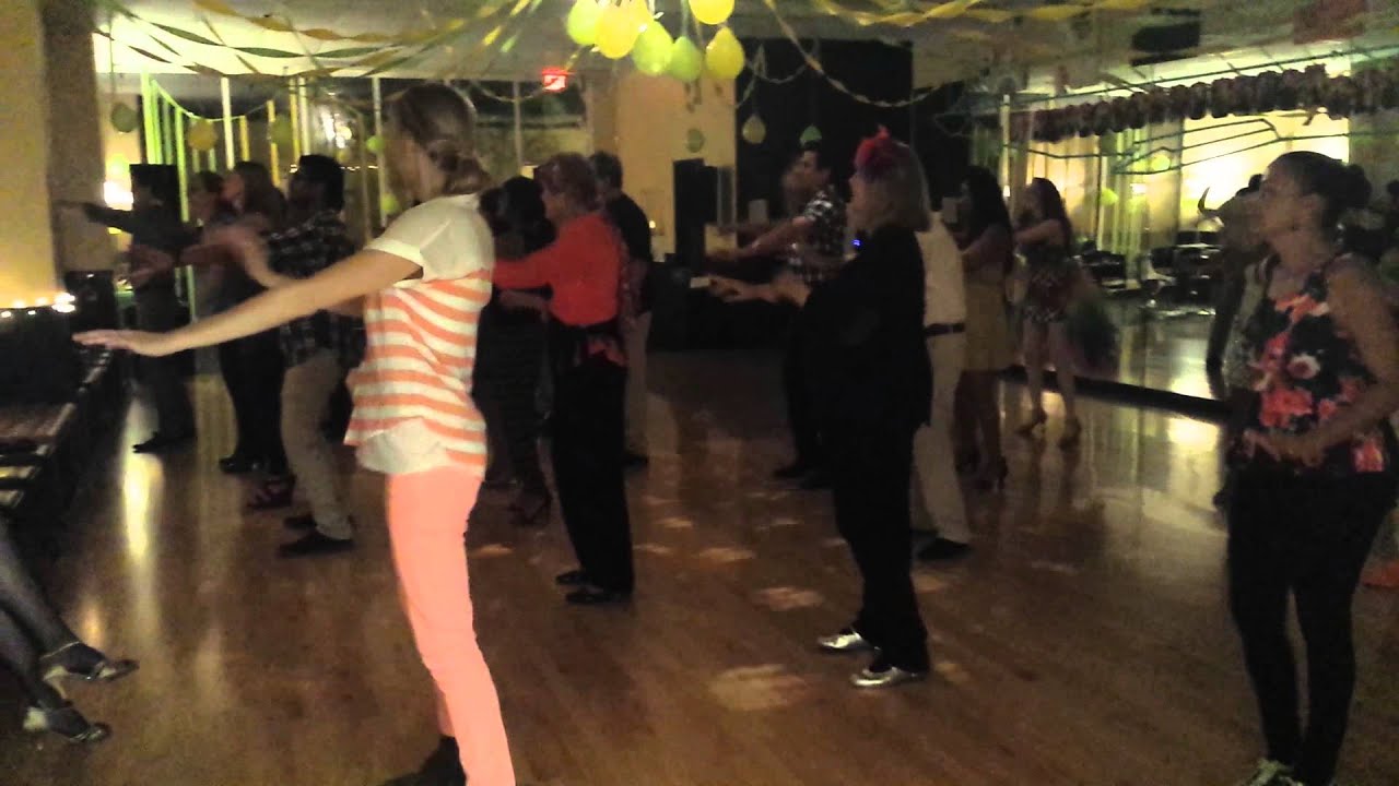 Samba Line Dance! - YouTube