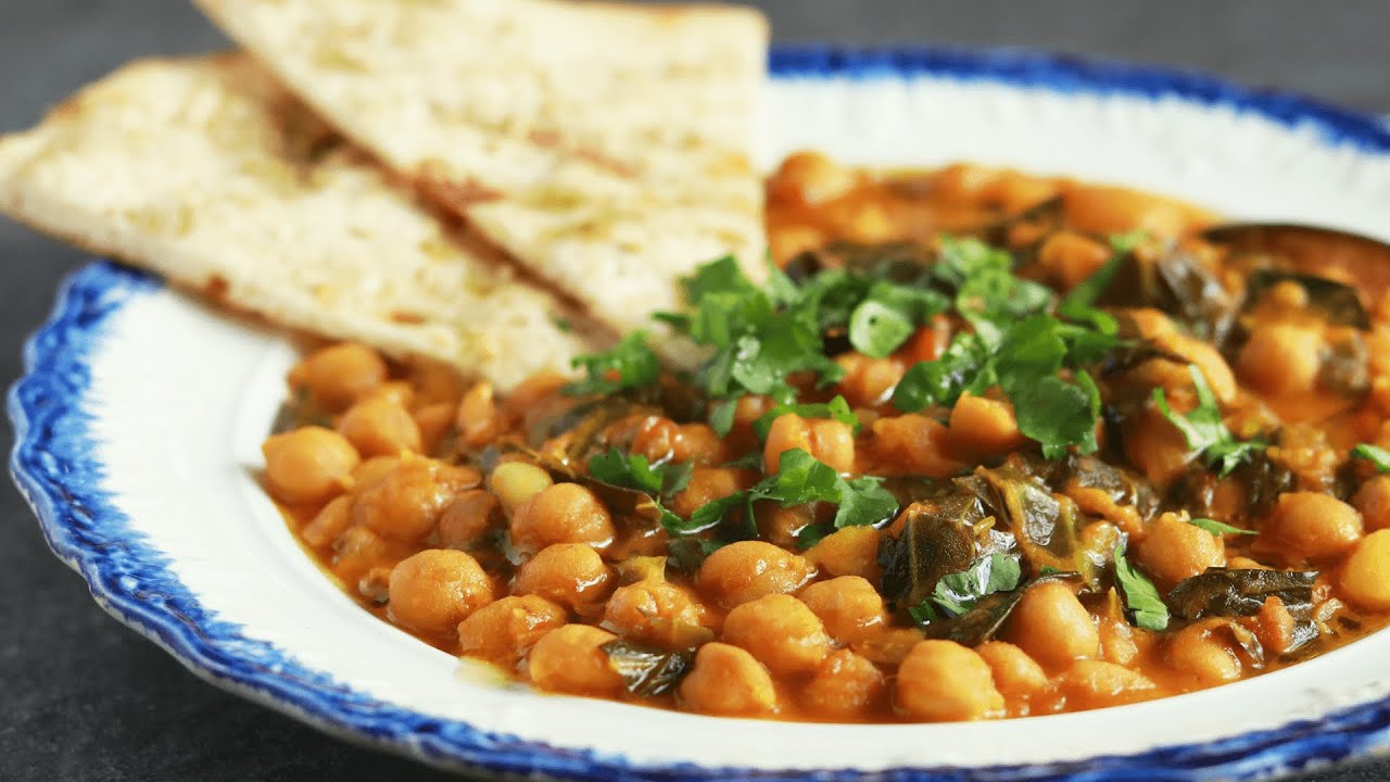 Helen Makes #TheStew (Alison Roman's Viral Chickpea Stew) - YouTube