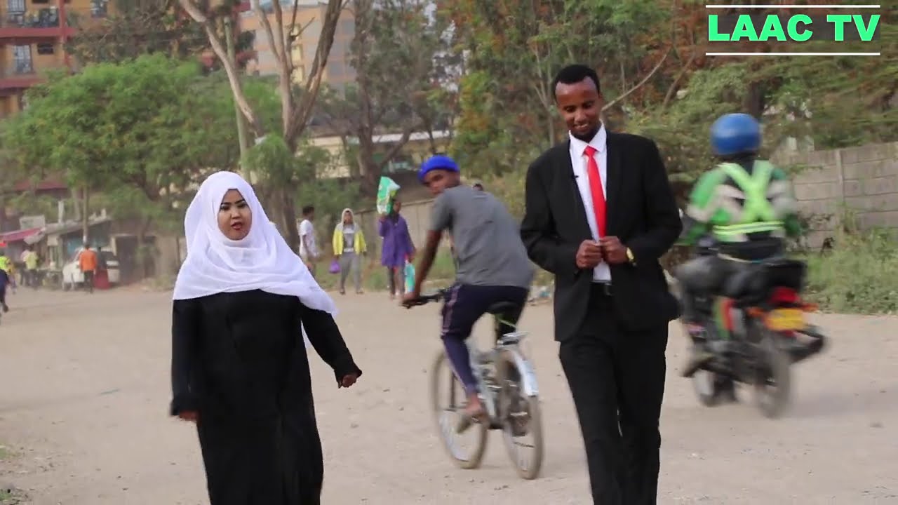 Camera Qarsoon iyo igarre iyo ilka cas muuqaal qosol leh somalidu maxy ...