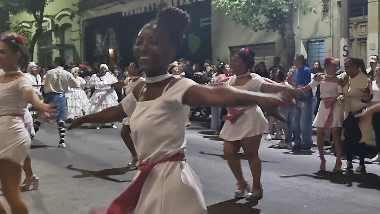 Valores de Ansina, Desfile de Llamadas por el Día Nacional del Candombe ...