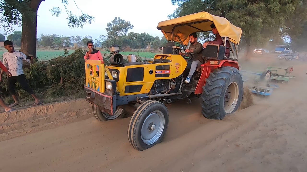 HMT 6522 tractor performed iwith 2 harrow in kasni competition - YouTube