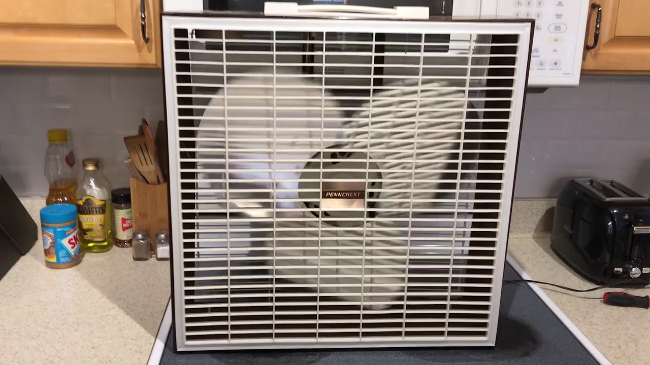 20" Penncrest Reversible Box Fan - YouTube
